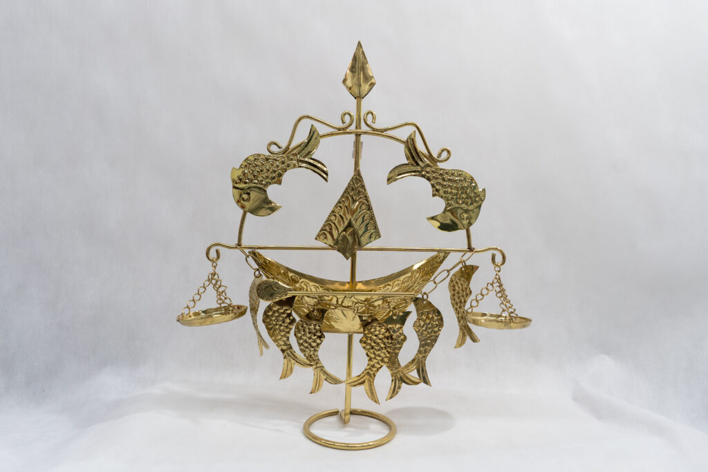 FERRAMENTA PARA ASSENTAMENTO DE LOGUN EDÉ 3 – OXALUFÃ REI DOS ORIXÁS